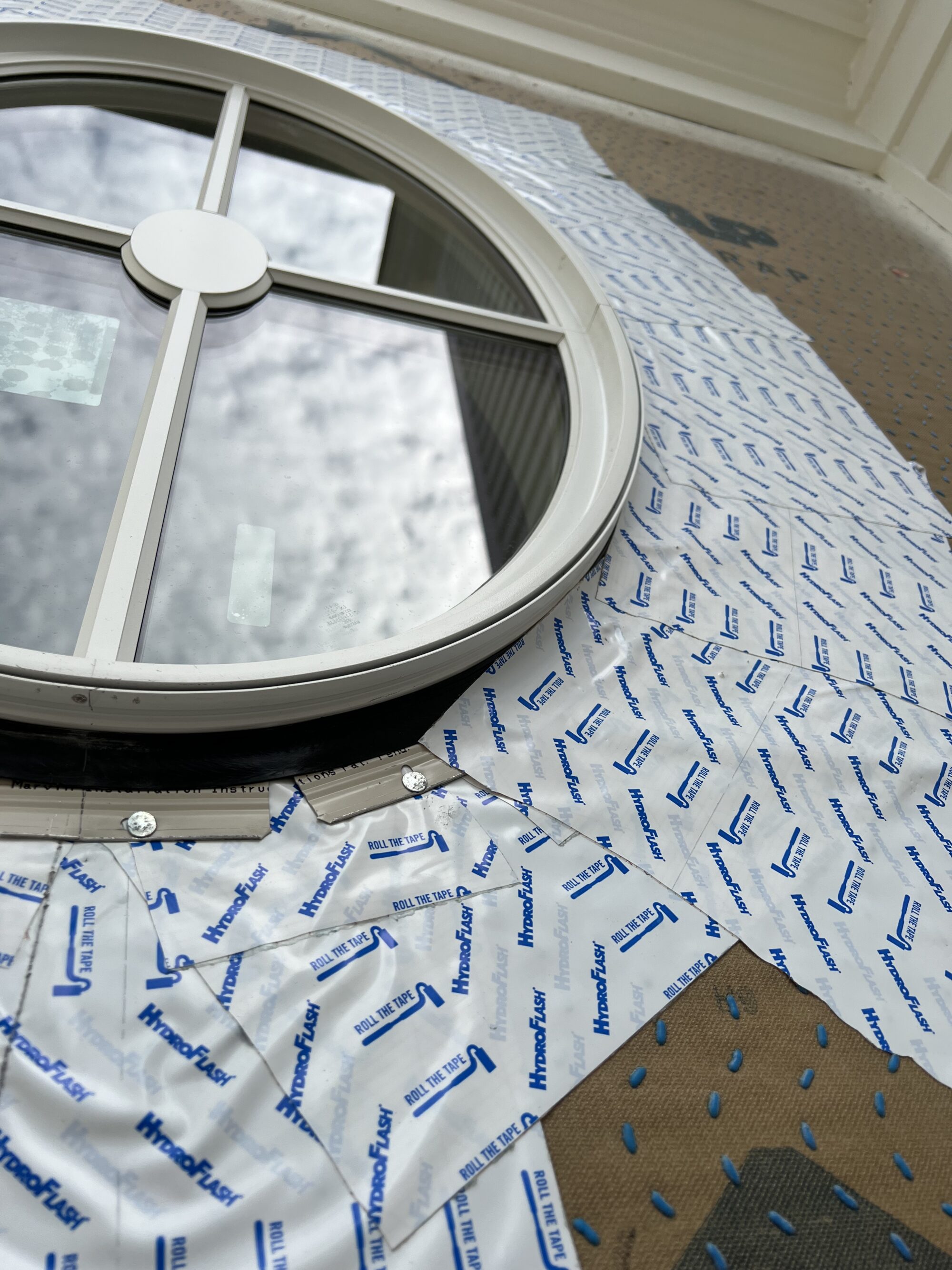 Tips for Installing HydroGap SA Around Windows - Benjamin Obdyke