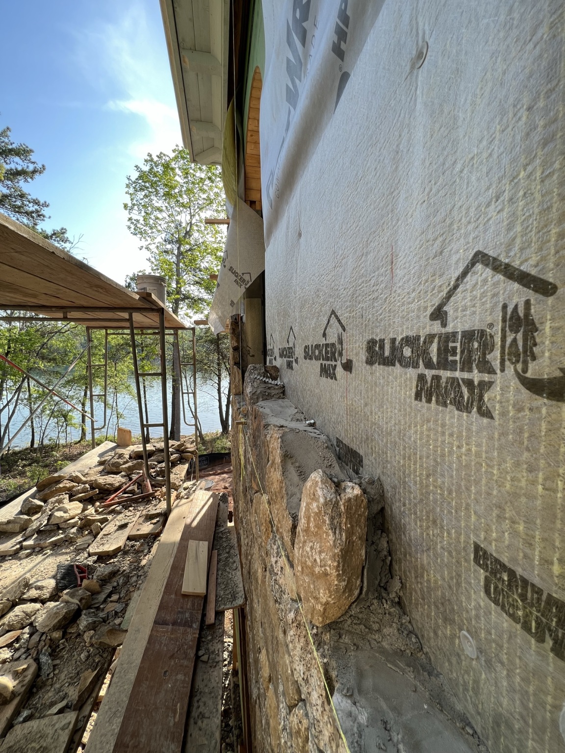Robust Wall System Preserves Durability for Lake Homes | Benjamin Obdyke